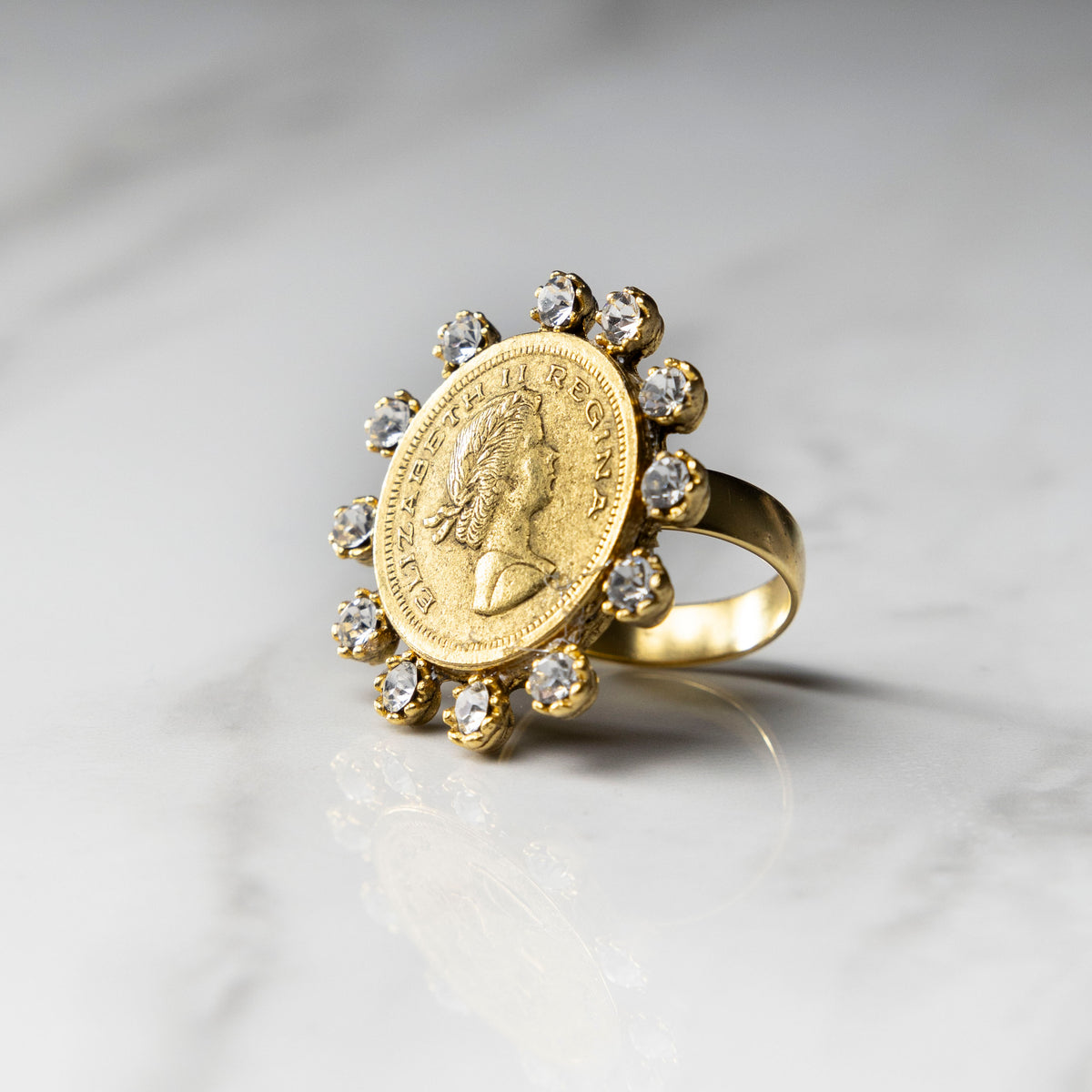 Regina Coin Ring – Modern Locke