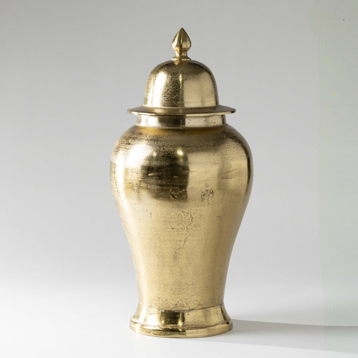 Trophy Urn – Modern Locke